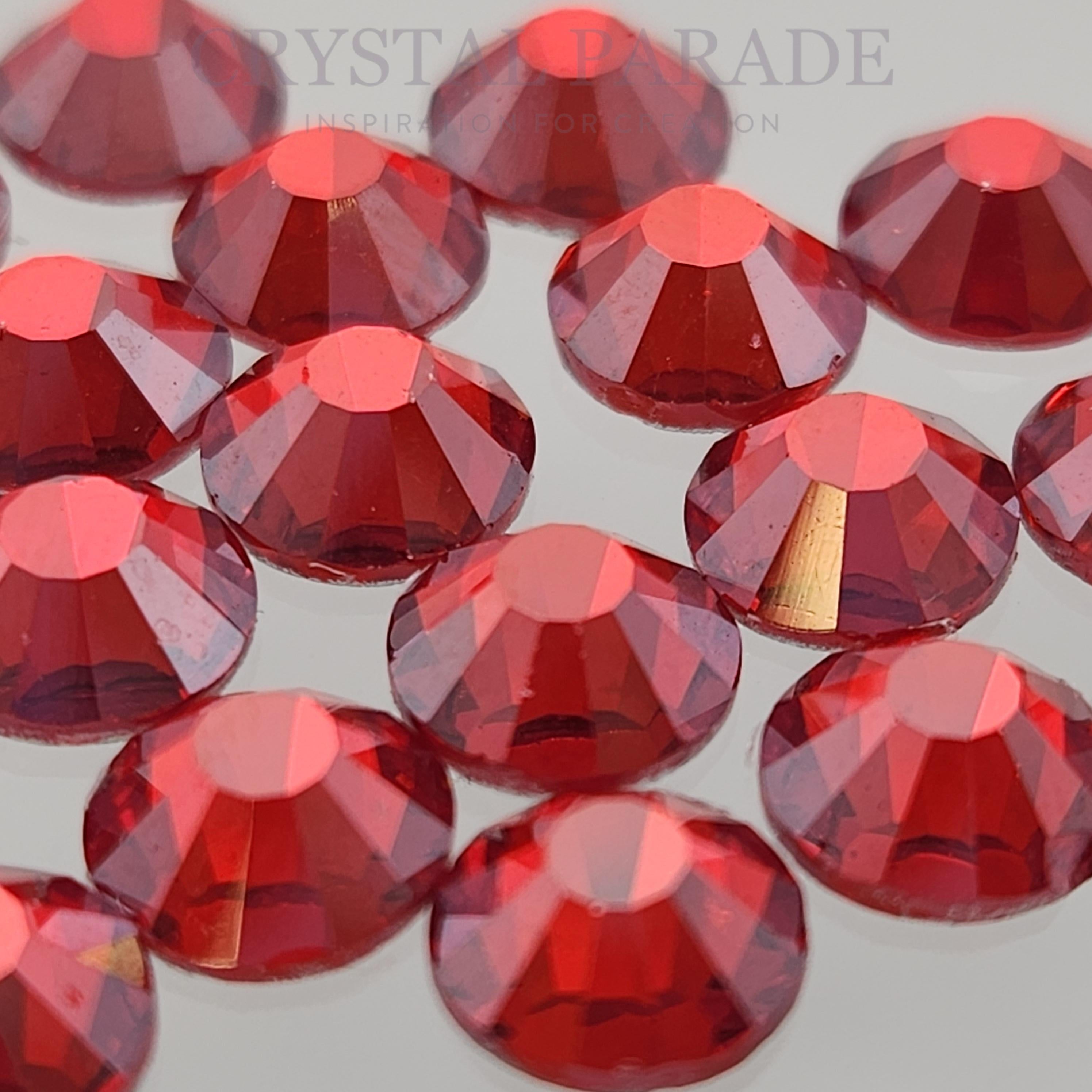Stunning Sparkle Luna Non Hotfix Crystals Light Siam Satin